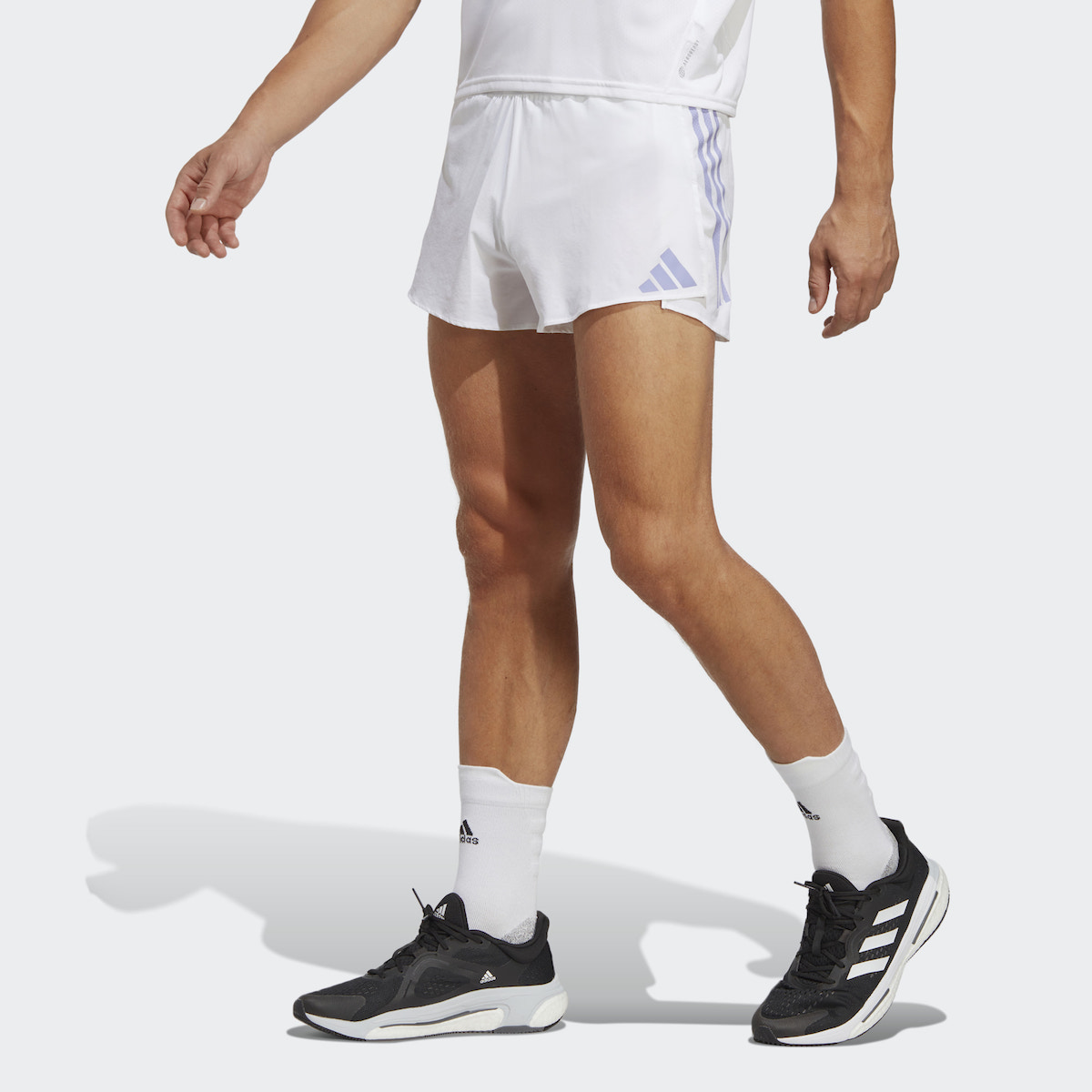 Short homme tendance mode été 2023 : ample