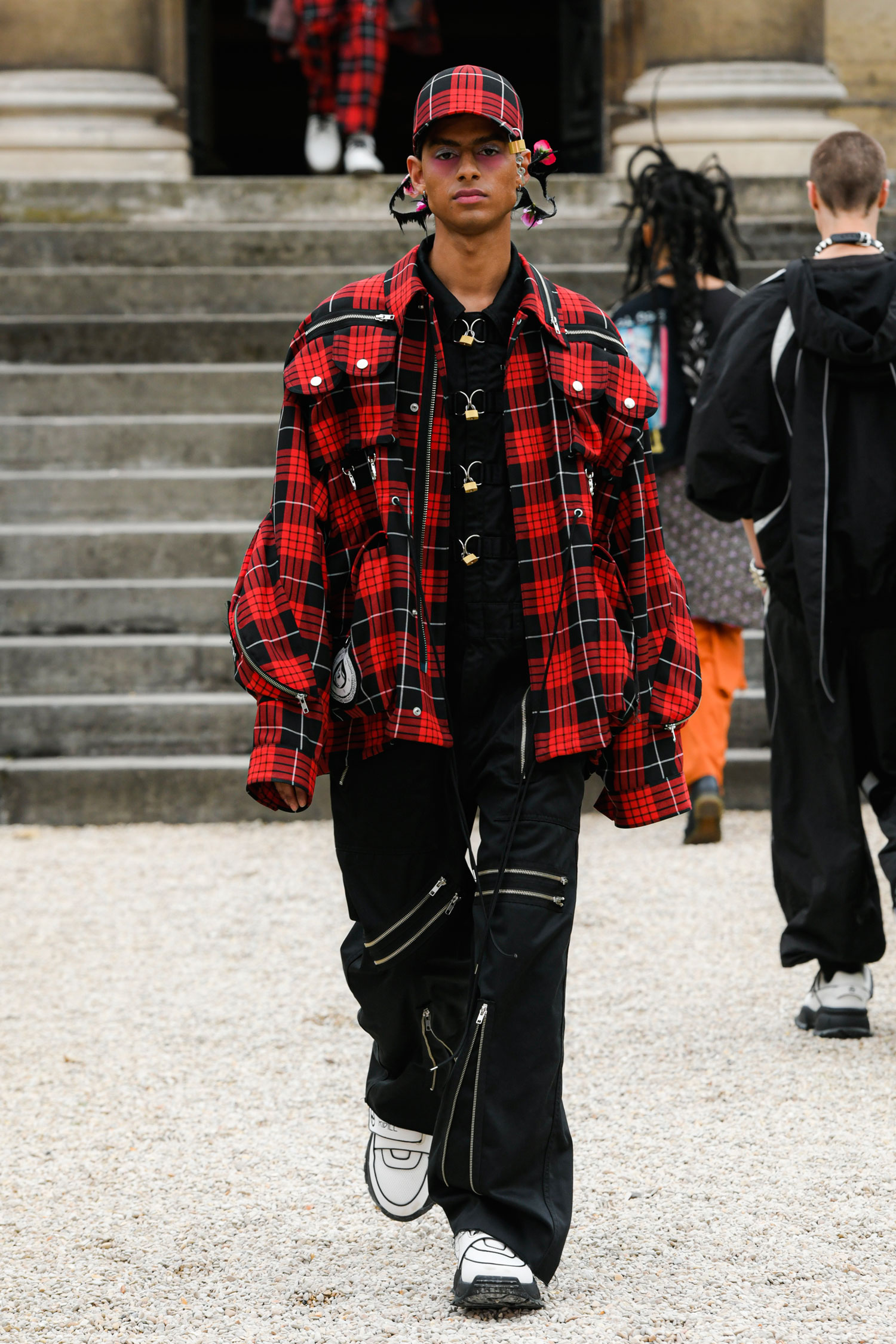 Vêtements homme été 2025 : les tendances